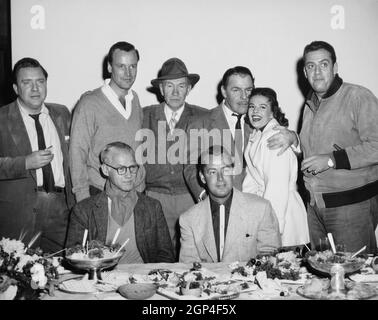 From left: Natalie Wood, Raymond Burr, late 1950s Stock Photo - Alamy