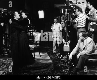 From left: Luise Rainer, Robert Knittel, late 1940s Stock Photo - Alamy