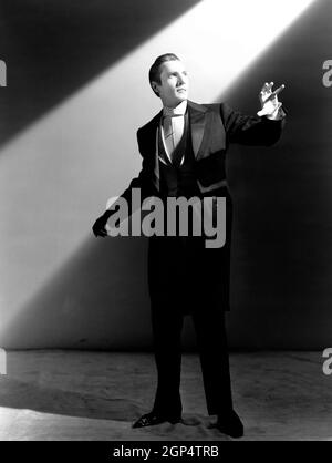 THE PICTURE OF DORIAN GRAY, Hurd Hatfield, 1945 Stock Photo - Alamy