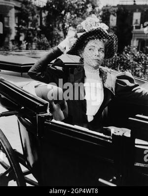 THE REMARKABLE MR. PENNYPACKER, Dorothy McGuire, Clifton Webb, 1959 ...