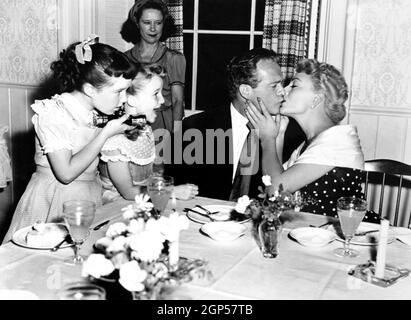 WEEK-END WITH FATHER, l-r: Janine Perreau, Virginia Field, Tommy Rettig ...