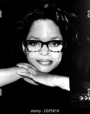 WHY DO FOOLS FALL IN LOVE, Lela Rochon, 1998. ©Warner Brothers/courtesy ...