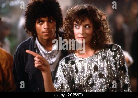 KELLY LEBROCK, WEIRD SCIENCE, 1985 Stock Photo - Alamy