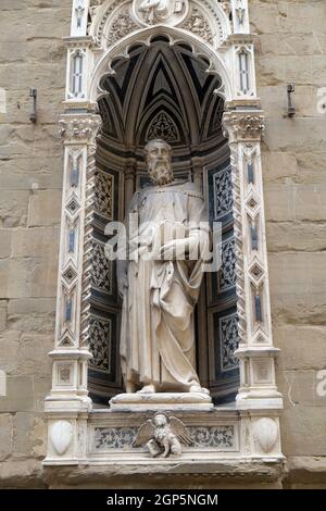 Statue of Saint Mark Orsanmichele Church and Museum in Florence Italy ...