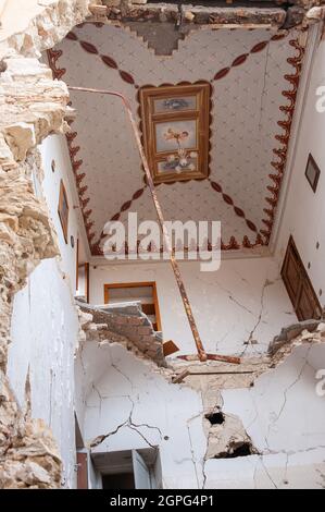 Fossa (Aq), Italy 25/09/2021: the city abandoned after the earthquake ...