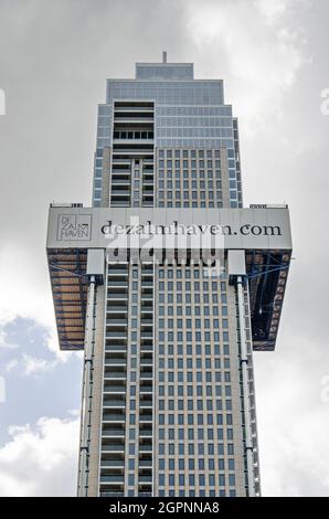 The Zalmhaven Tower, New Building in Rotterdam, 4 juli 2021, Rotterdam ...
