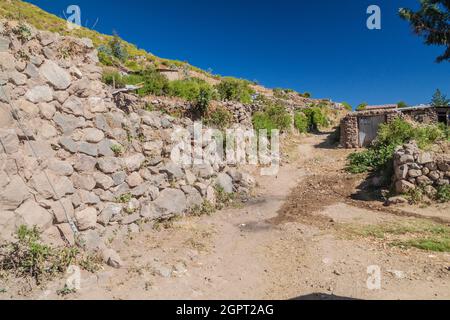 Poor houses in Cabanaconde village, Peru Stock Photo - Alamy