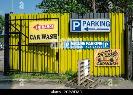 Yellow Car Wash sign Stock Photo - Alamy