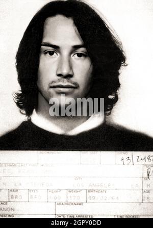 1993, LOS ANGELES , USA : The celebrated movie actor KEANU REEVES ...