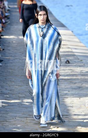 A model walks on the runway at the Chloe fashion show during Fall ...