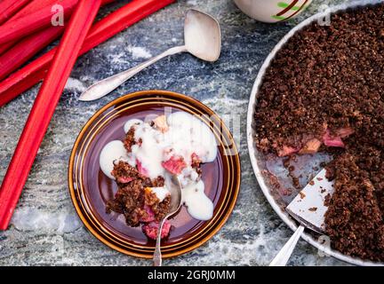 Rhubarb cake and custard Photo: Johan Nilsson / TT / code 50090 Stock ...
