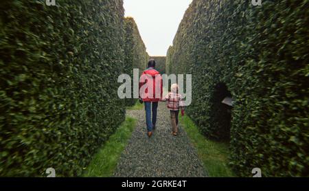 SHELLEY DUVALL and DANNY LLOYD in THE SHINING (1980), directed by ...