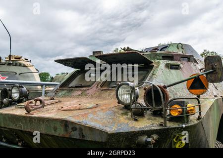AFU squad following behind a BMP and strikes mine and explodes : r ...