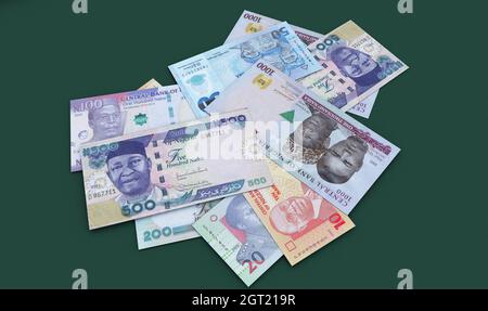 3D rendering of 1000 Nigerian naira notes flying in different angles ...