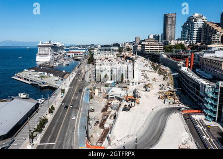 Waterfront construction project, August 28, 2021, Seattle, Washington ...