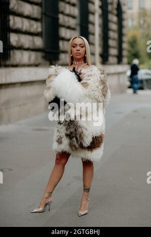 Street style, Bad Gyal arriving at Courreges Fall-Winter 2022-2023 show ...
