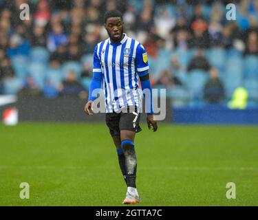 Olamide Shodipo #7 of Sheffield Wednesday in action during the game in ...
