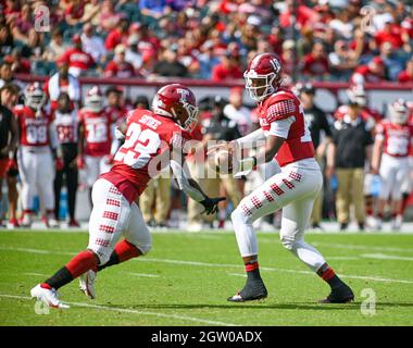 October 8, 2021: Temple QB D’Wan Mathis looks to throw during an NCAA ...