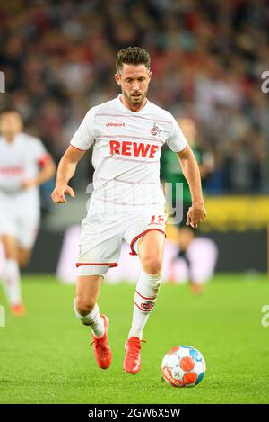 Mark UTH (K) action, soccer 1st Bundesliga, 07.matchday, FC Cologne (K ...
