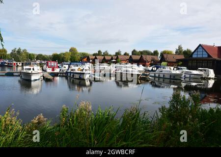 Buckden Marina, Buckden, next to Offord Cluny, Huntingdonshire, a ...