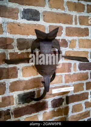 Medieval shame mask Stock Photo - Alamy