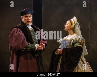 l-r: Aurora Dawson-Hunte (Elizabeth Seymour), Rosanna Adams (Anna ...