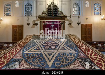 Ahrida Synagogue in Fatih District of Istanbul, Turkey Stock Photo - Alamy