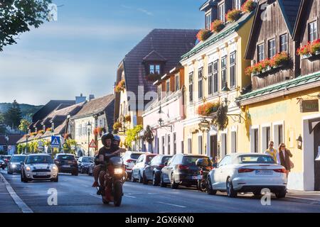 Wien, Vienna: several tavern Heuriger at street Rathstraße in district ...