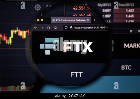 FTX company logo in stock background Stock Photo - Alamy