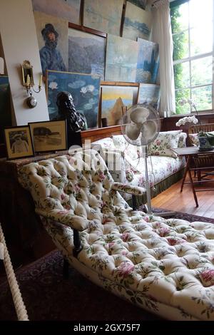 Monet's Art Studio in Giverny, France Stock Photo - Alamy