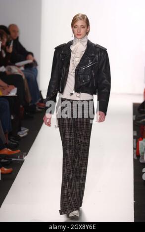 Models on the catwalk at the Ron Chere Skin 2004 Fashion Show in New ...