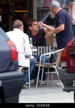 Scott Maslen who plays Phil Hunter in The Bill out having lunch with ...