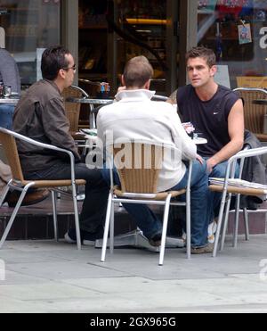 Scott Maslen who plays Phil Hunter in The Bill out having lunch with ...