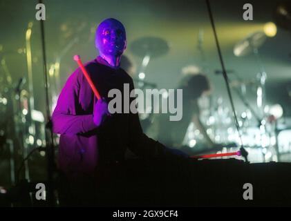 The Blue Man Group perform at the QE Theater in Vancouver Stock Photo ...