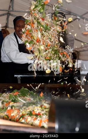 Top oriental chef Nancy Lam set the world record for the 'World's ...