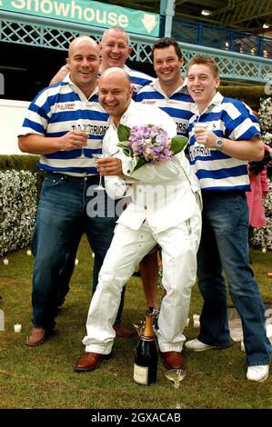 Ercole Moroni, director of McQueens Flower School, teaches burly ...