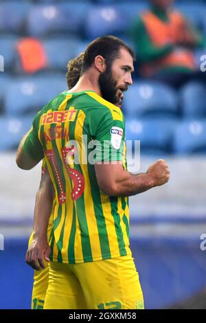 West Bromwich Albion's Charlie Austin warms up ahead of the match Stock ...