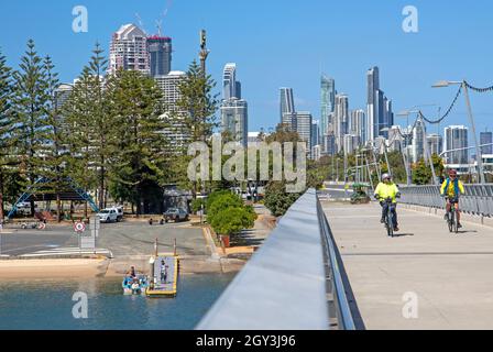 Sundale Bridge On The Gold Coast Stock Photo - Alamy
