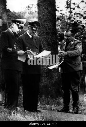 Adolf Hitler in conversation with the Minister of War Werner Von ...