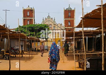 BENIN, OUEME, PORTO-NOVO, GREAT MOSQUE OF PORTO-NOVO Stock Photo - Alamy