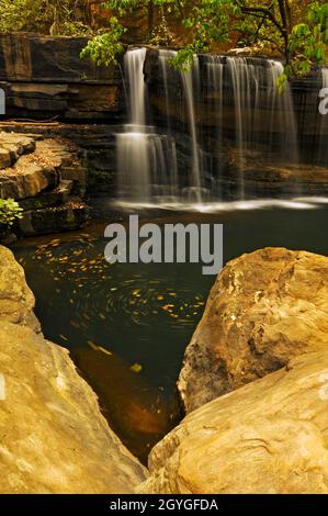 BENIN, ATAKORA, TANGIUETA, TANOUGOU WATERFALL Stock Photo - Alamy