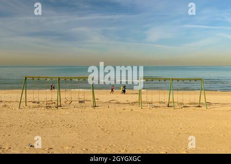 LEBANON, BEIRUT, MOUSSAITBE, UNESCO, RAMLEH AL BAYDA PUBLIC BEACH Stock ...