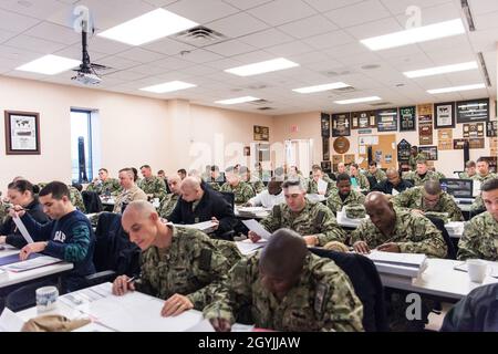 A student of Limited Duty Officer/Chief Warrant Officer (LDO/CWO ...