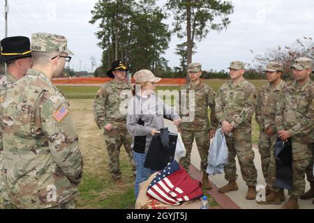 Soldiers of 5th Squadron, 7th Cavalry Regiment, 3rd Infantry Division ...
