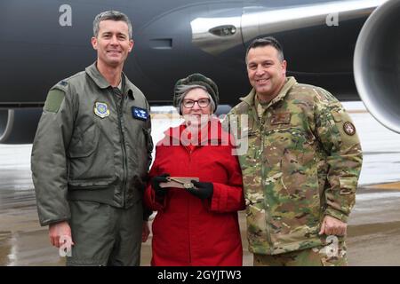 Col. Richard Tanner, 22nd Air Refueling Wing commander, bids farewell ...