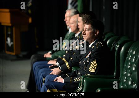 Retired Command Sgt. Maj. Bill Thetford delivers a keynote speech ...
