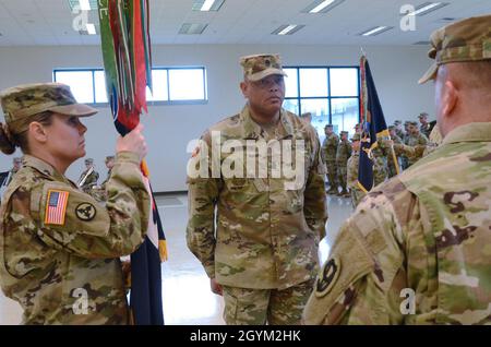 U.S. Army Col. Heather Reuter, right, the new commander of 2nd Brigade (Initial Entry Training ...