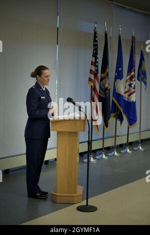 Col. Janice Davis, 110th Medical Group commander, promotes from ...
