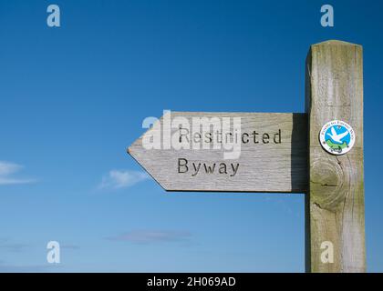 Restricted byway sign on country path Stock Photo - Alamy
