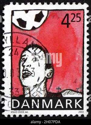 DENMARK - CIRCA 2003: stamp printed by Denmark, shows Expedition ...